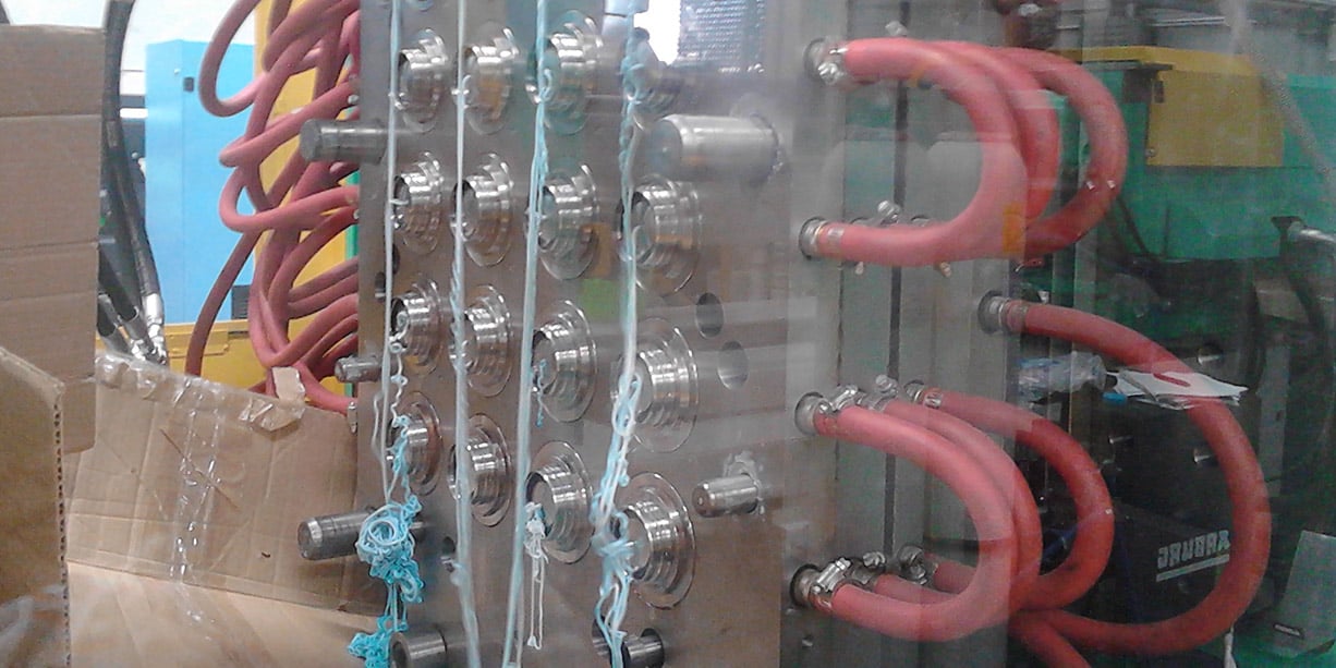 5 Sneaky Causes of Hot Runner Contamination